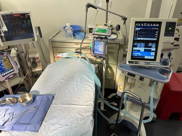 ER Trauma Room Set - A-1 Medical Integration